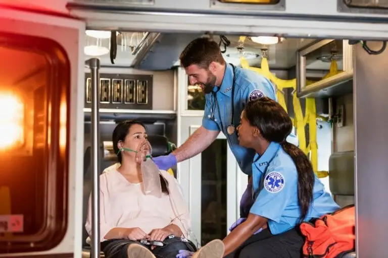 EMS Vs EMT What s The Difference EMS Vs EMT What s The Difference