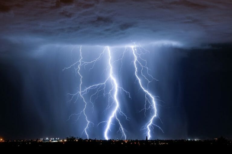 Is Lightning Hotter Than The Sun? How Hot Is Lightning?