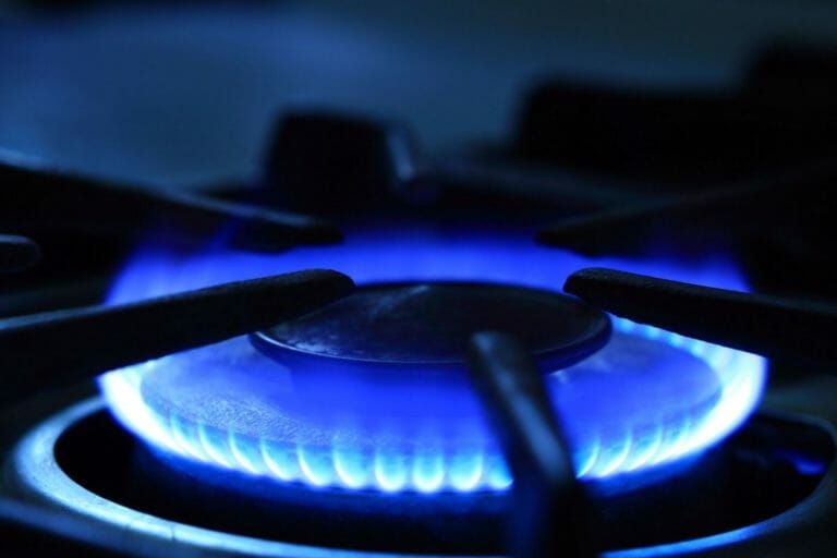 How Hot Is A Blue Flame – Which Color Is Hottest?